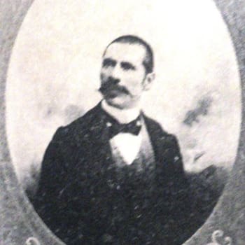 Biografía de Rafael Álvarez Ovalle | Aprende Guatemala.com