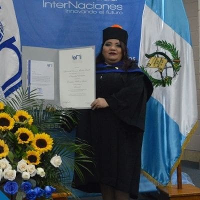 Significado de la toga universitaria en Guatemala | Aprende Guatemala.com